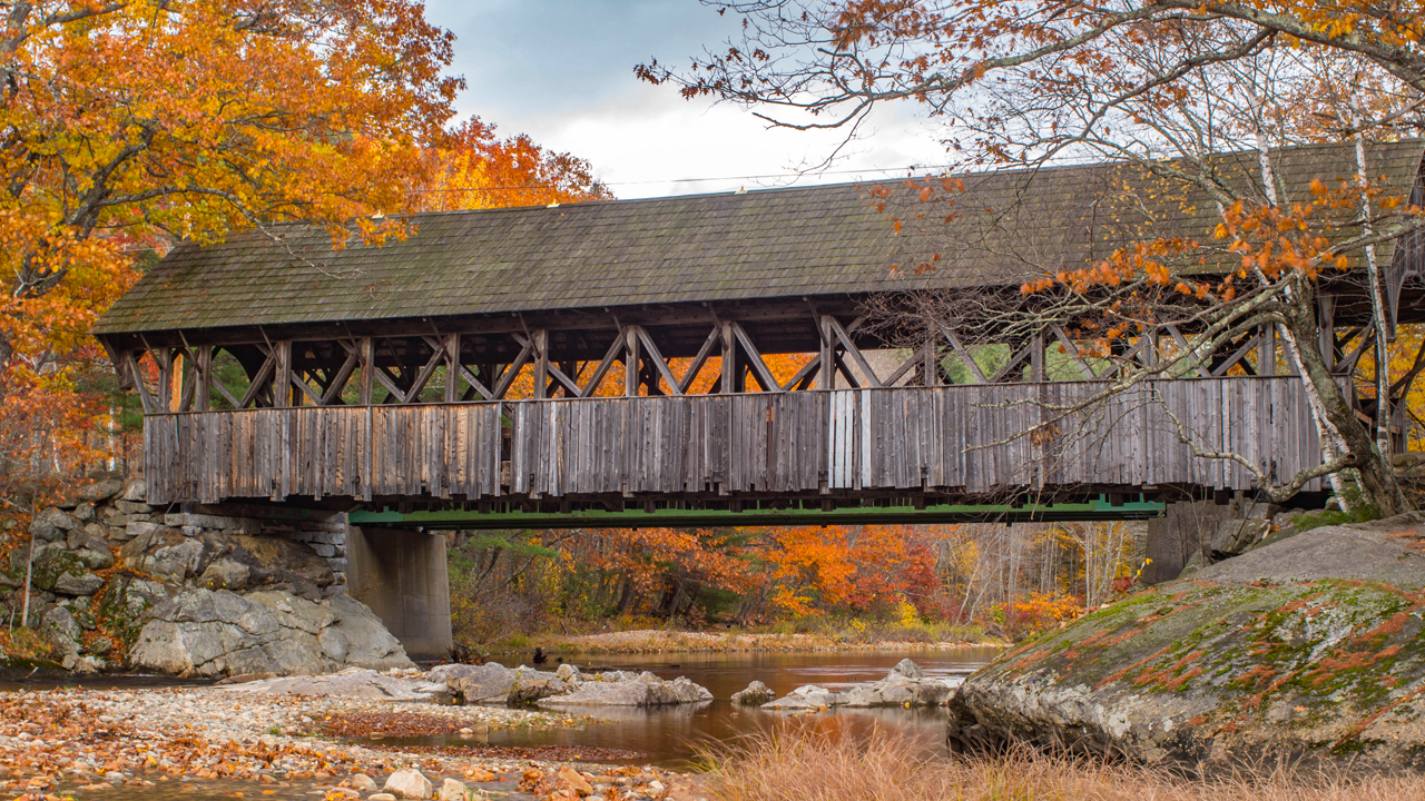 Covered_Bridge_Header_120x720 - Future iQ